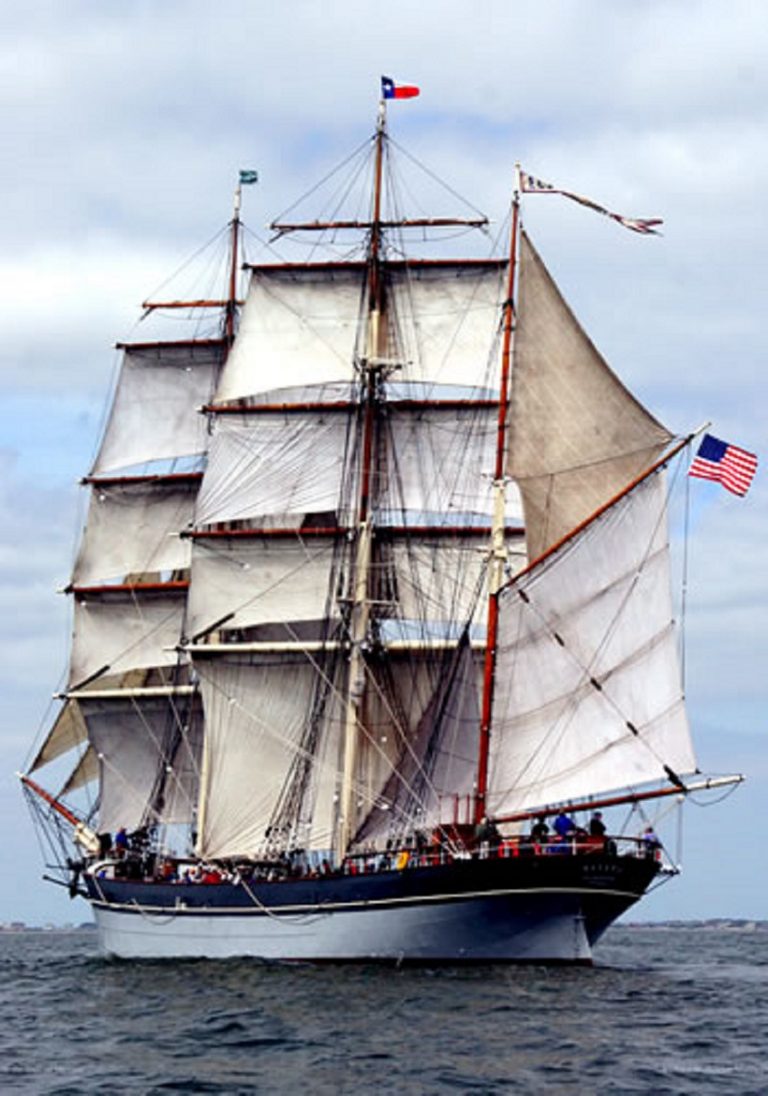 USS Constitution Ship, oldest commissioned warship afloat